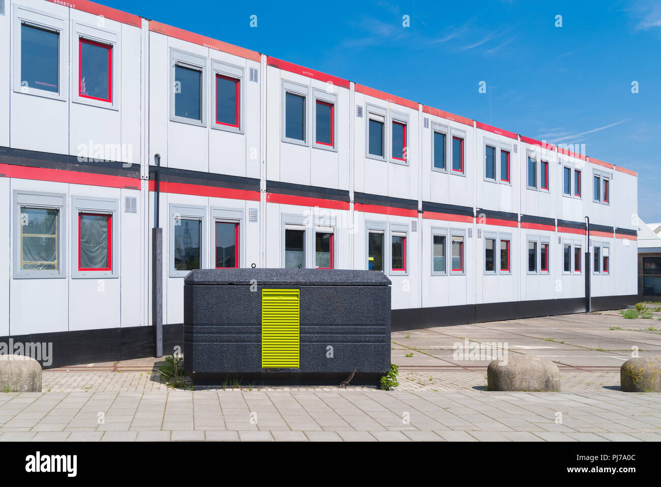 identical builder barracks on a construction site Stock Photo - Alamy