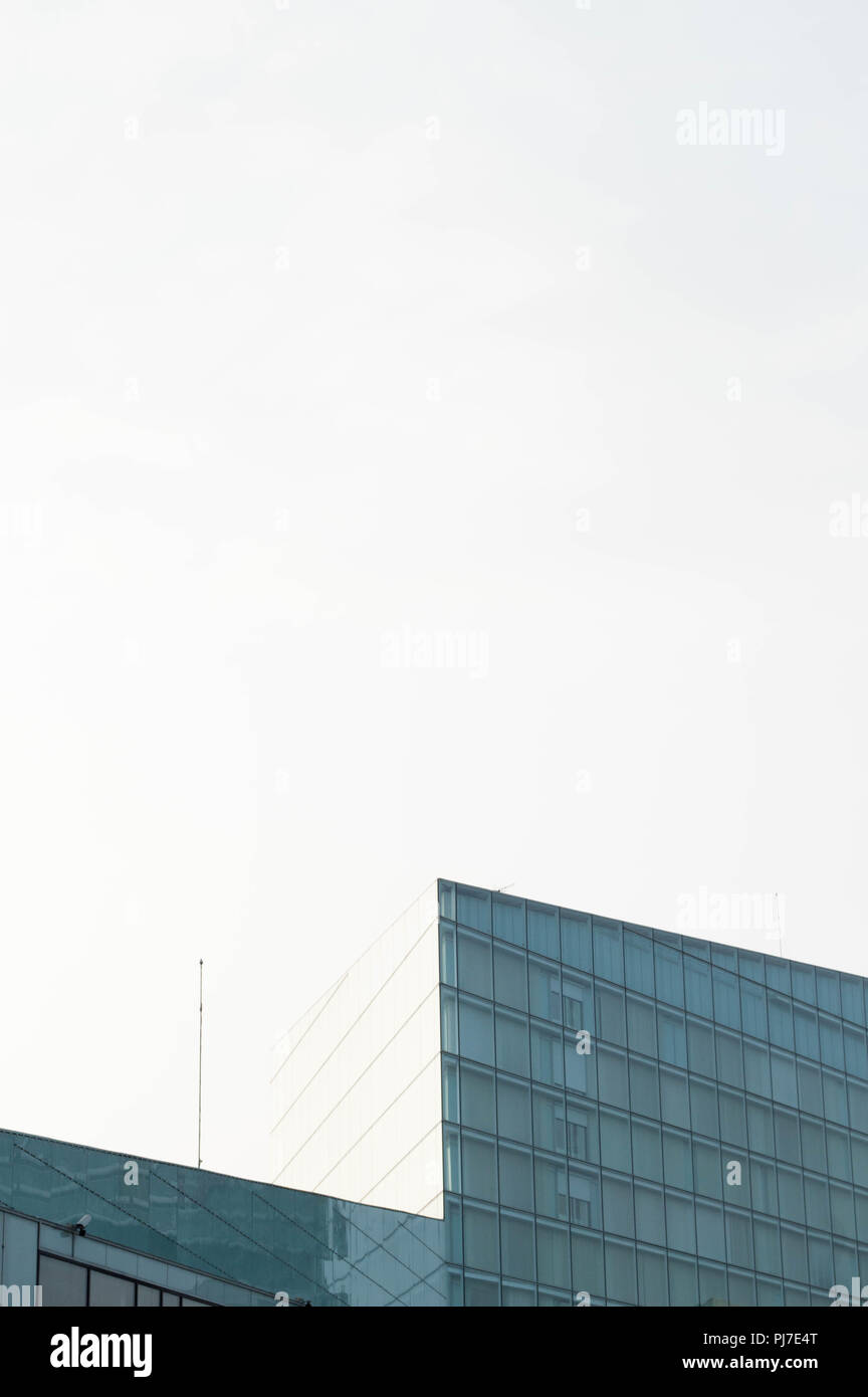 Dynamic shape hi-res stock photography and images - Alamy