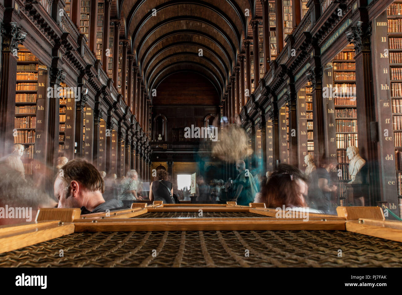 Trinity college library hi-res stock photography and images - Alamy