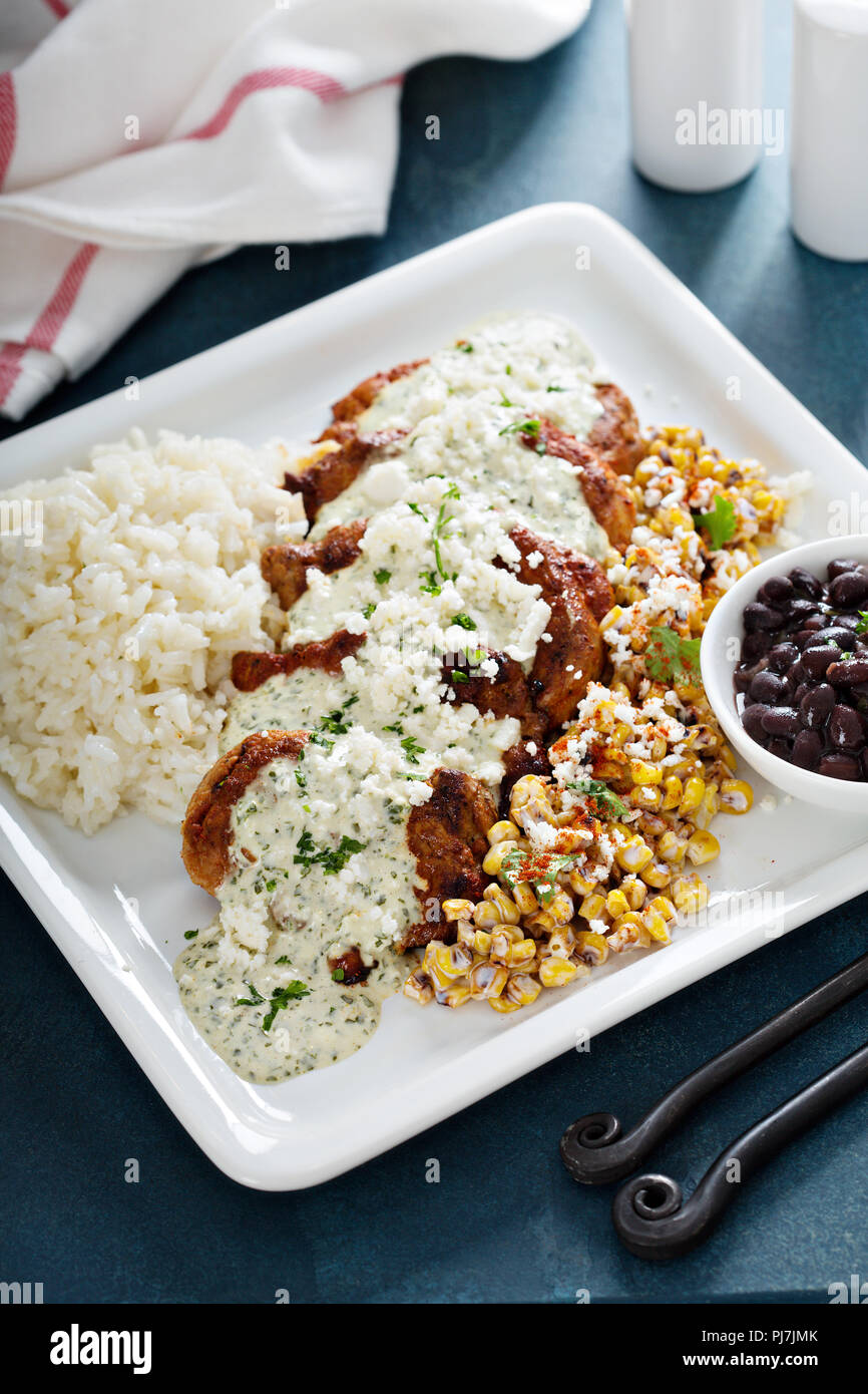 Elote verde hi-res stock photography and images - Alamy