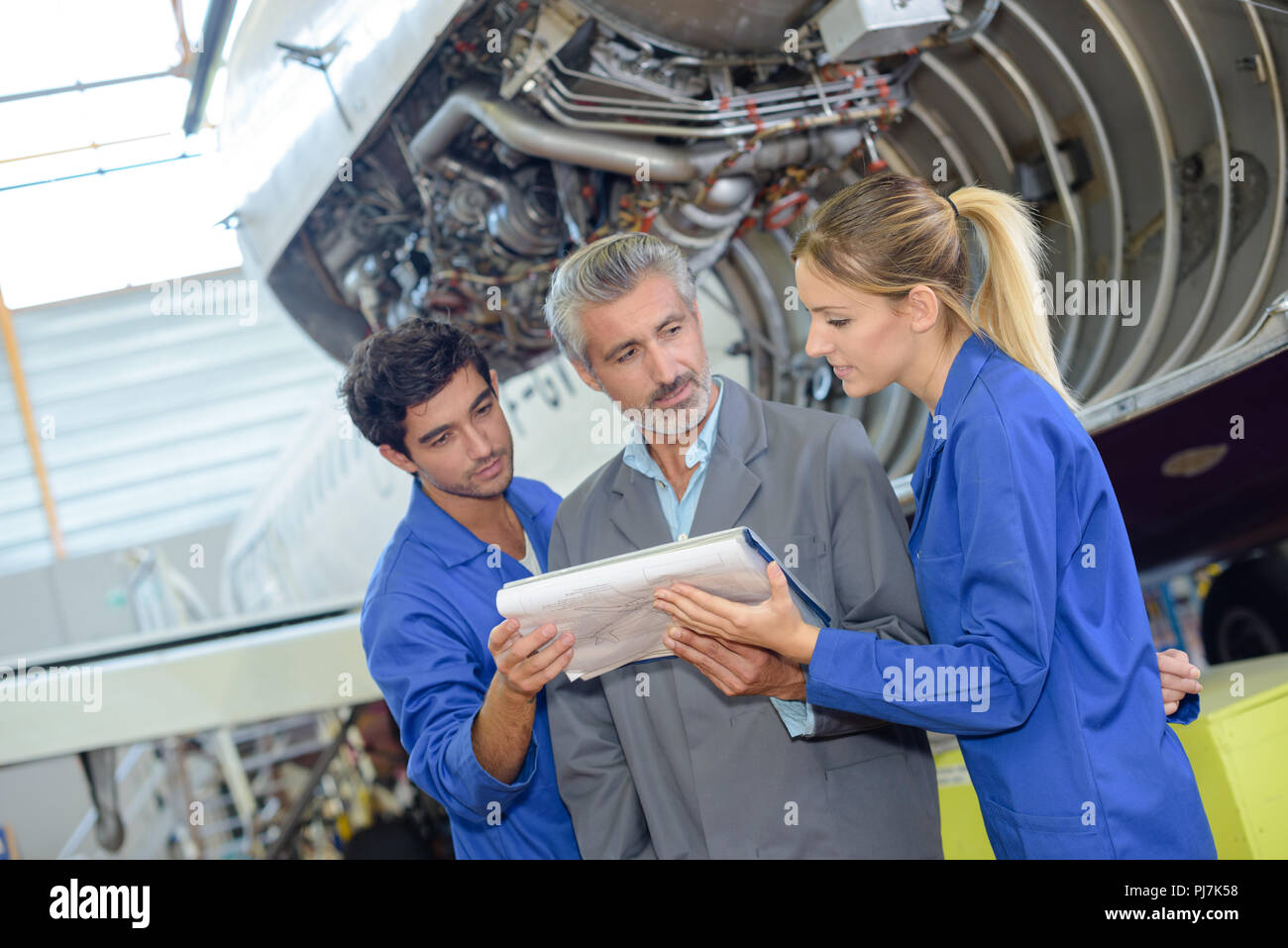 Apprentice engineers training hi-res stock photography and images - Alamy