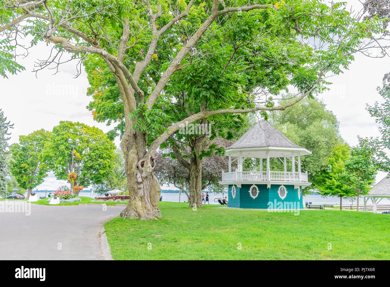 View looking up the lane towards Lake Couchiching at Couchiching Beach ...