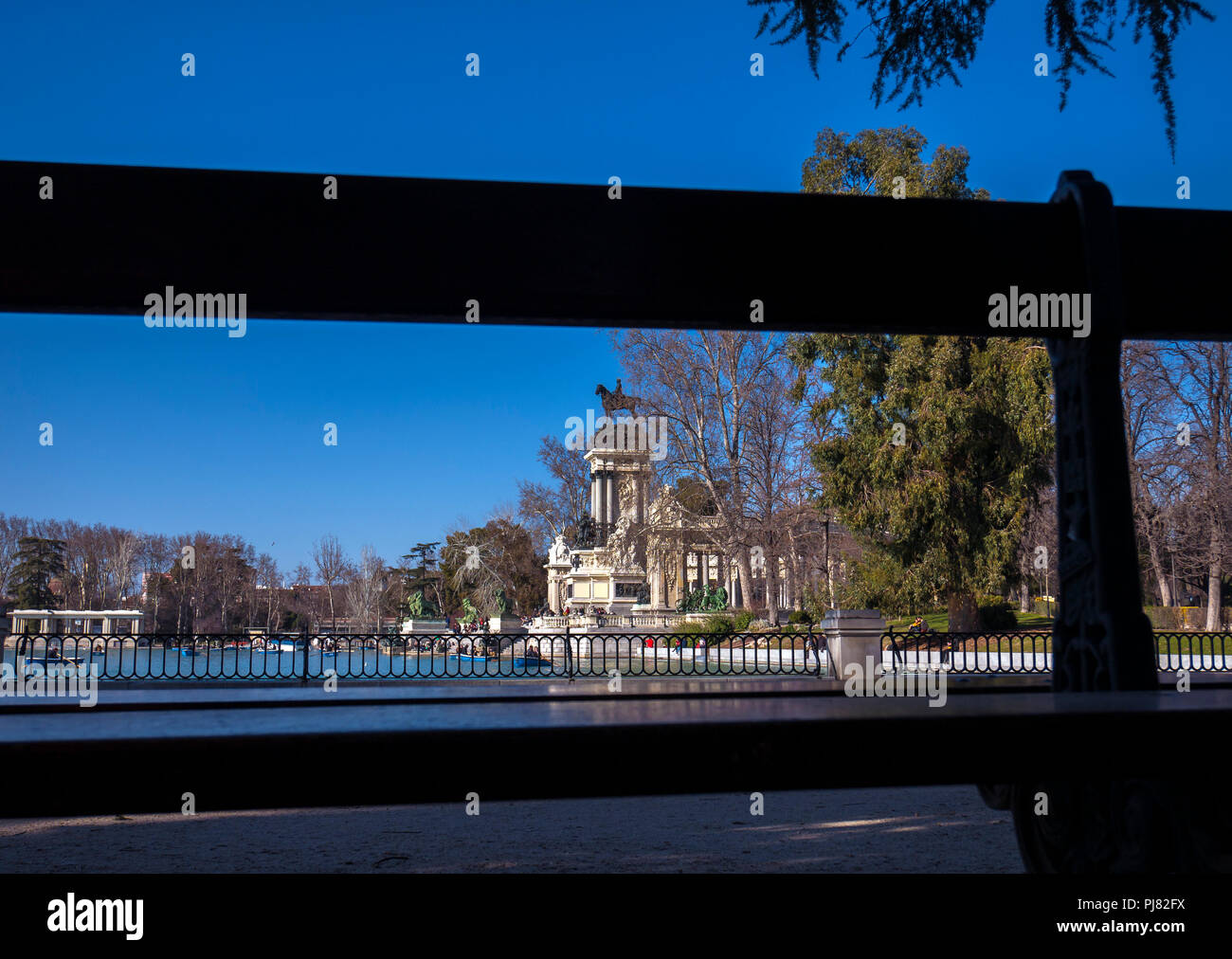 Parque parque banco hi-res stock photography and images - Alamy