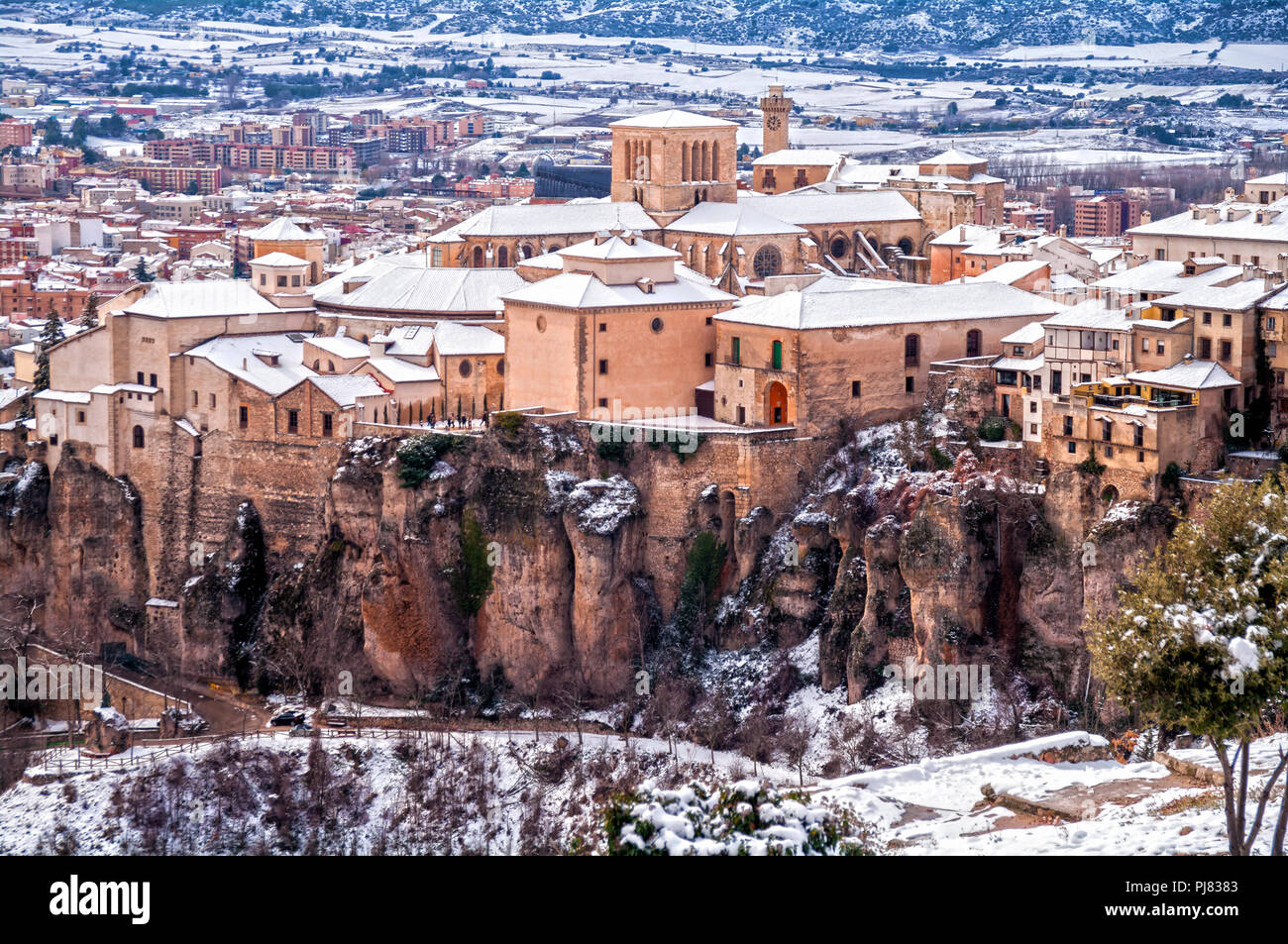 Catedral cuenca hi-res stock photography and images - Alamy