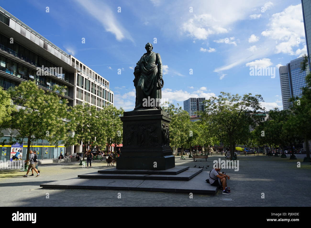 Goethe-Denkmal, Johann Wolfgang von Goethe, Goetheplatz, Innenstadt ...
