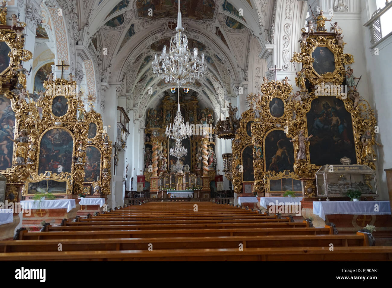 Mittelschiff,Pfarrkirche Braunau-Ranshofen, barock, ehemalige ...