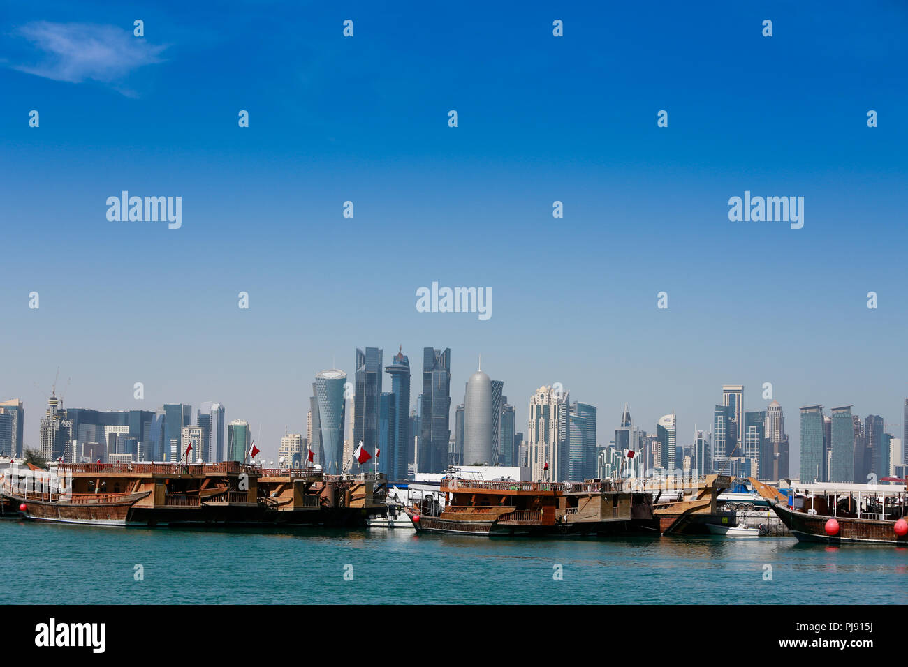 Middle east cities hi-res stock photography and images - Alamy
