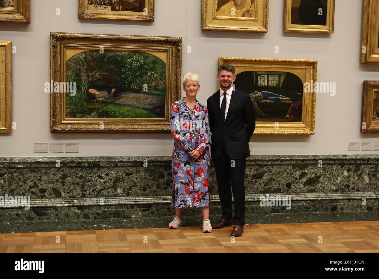 Pre- Raphaelite masterpieces Tate Britain Stock Photo - Alamy