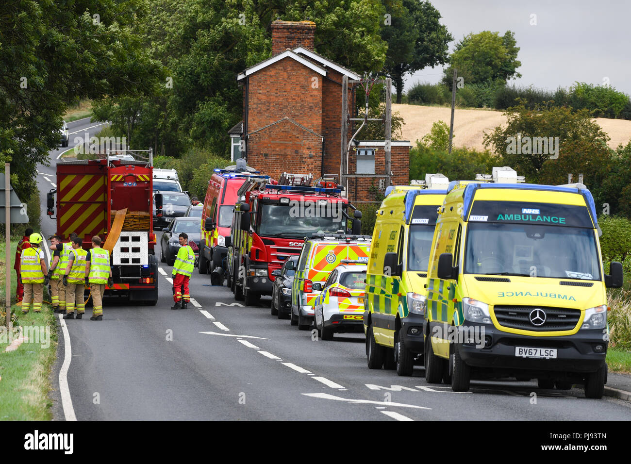 Emergency fire scene hi-res stock photography and images - Alamy