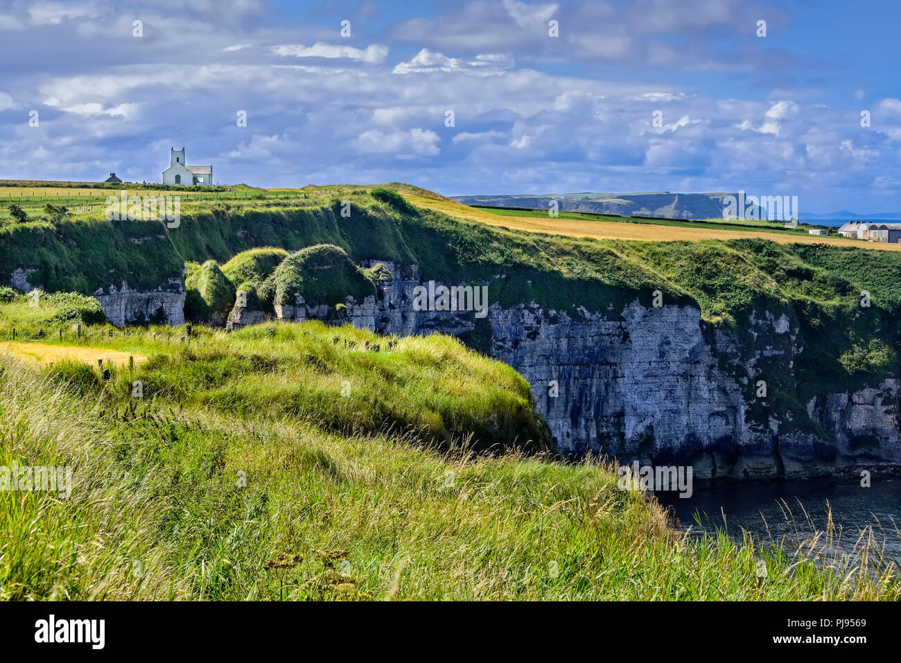 Antrim plateau hi-res stock photography and images - Alamy