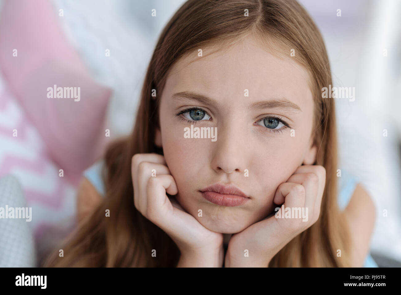 Upset teenager comfort hi-res stock photography and images - Alamy