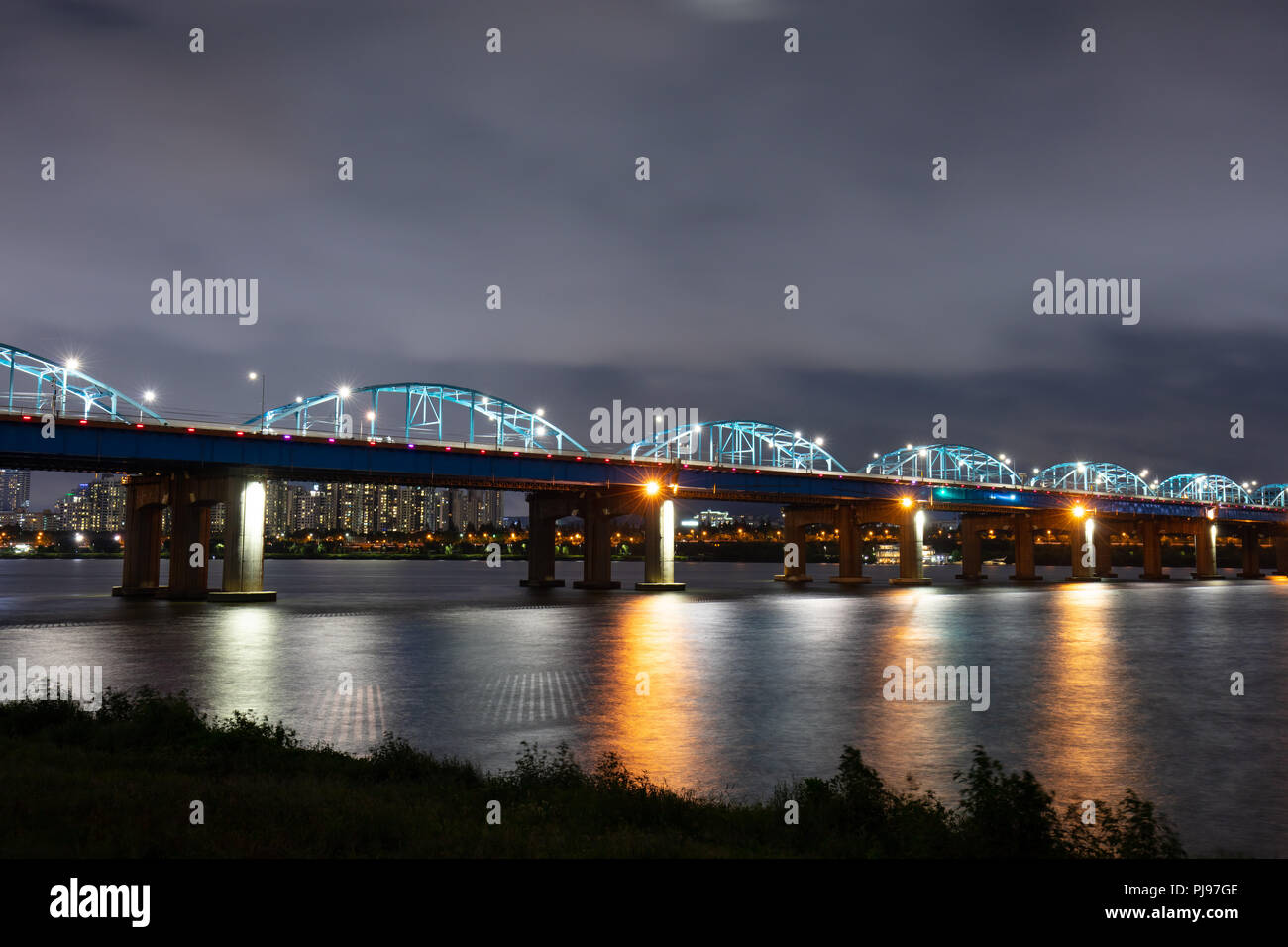 Dongjak Bridge Seoul Stock Photo - Alamy