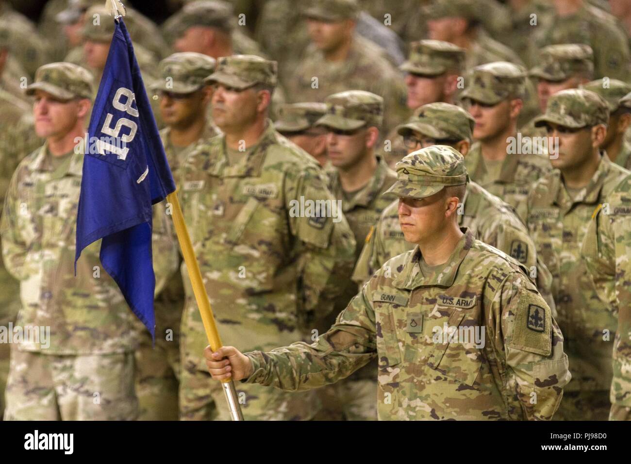 More than 400 Arizona Army National Guard Soldiers with 1st Battalion ...