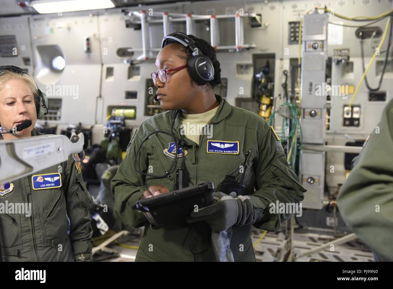 156th Aeromedical Evacuation Squadron High Resolution Stock Photography ...
