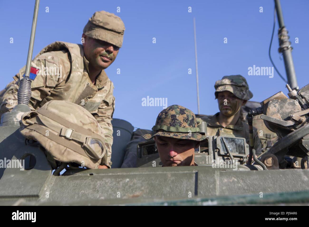 1st regiment royal horse artillery hi-res stock photography and images ...
