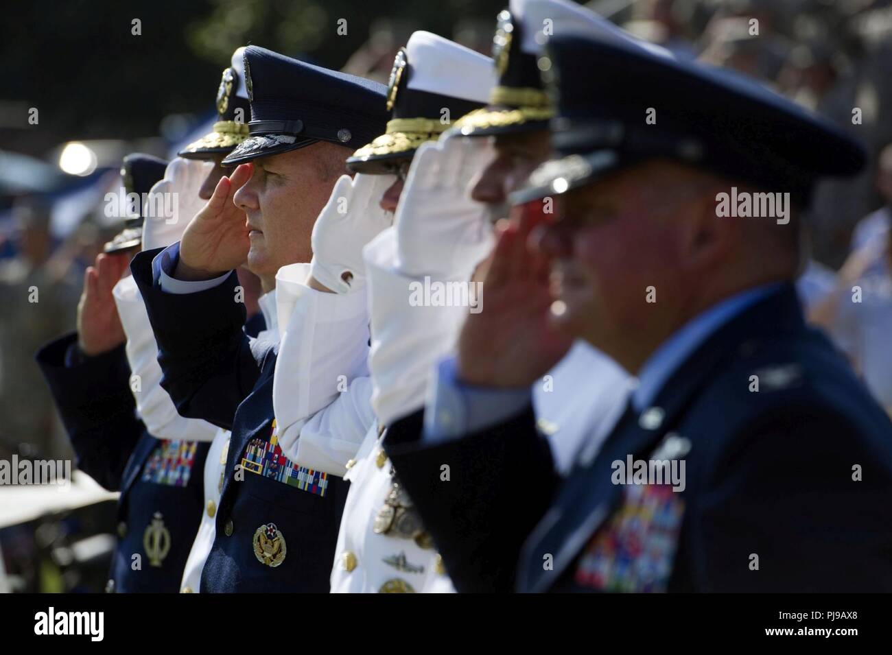 1918 us army color guard hi-res stock photography and images - Alamy