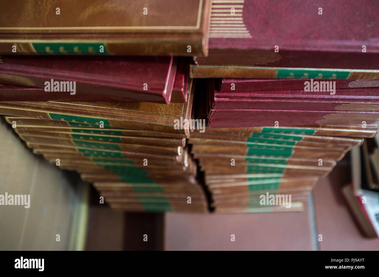 Books collections hi-res stock photography and images - Alamy
