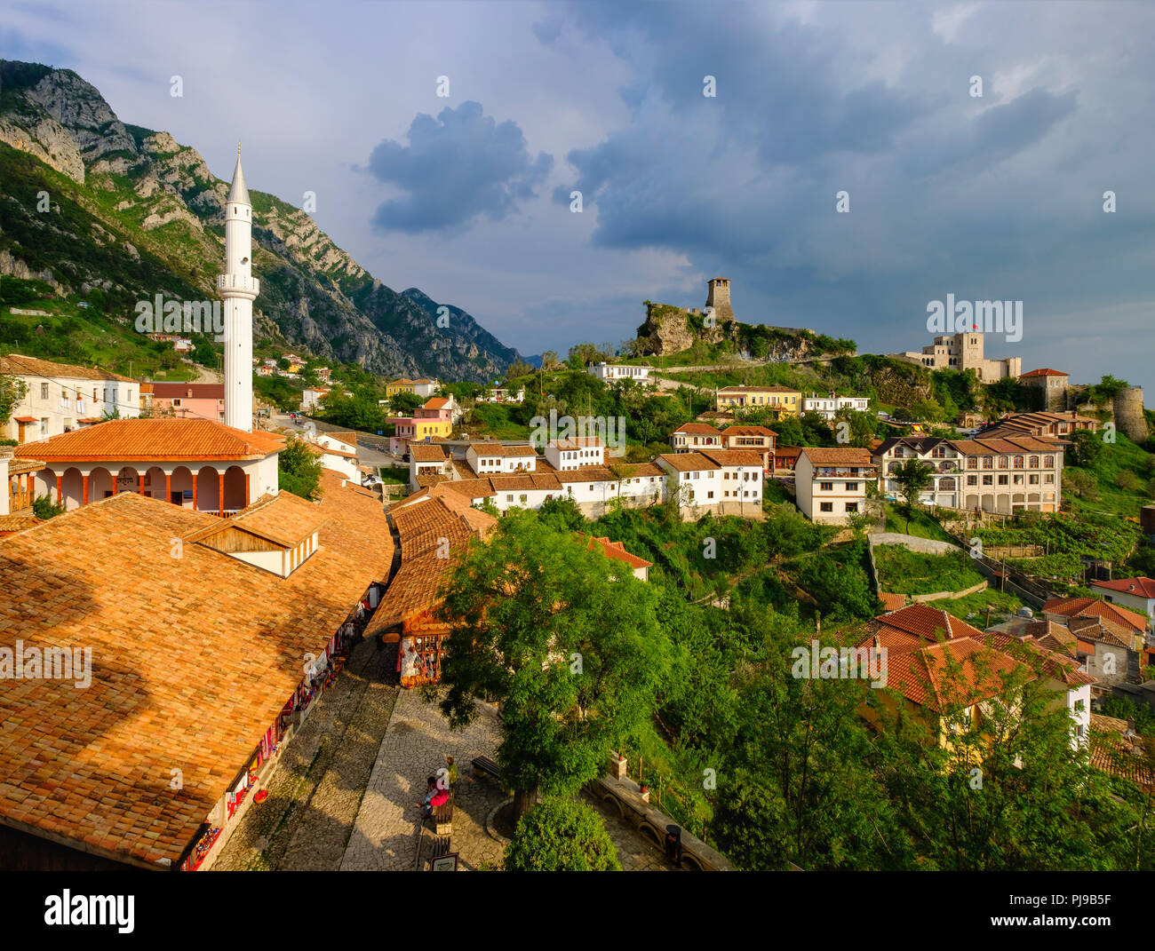 Bazaar mosque hi-res stock photography and images - Alamy