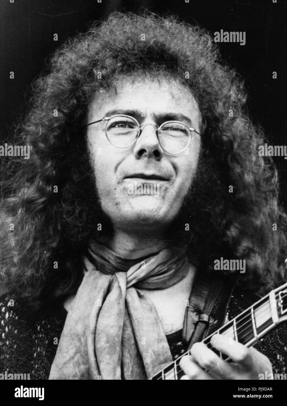 Robert fripp hi-res stock photography and images - Alamy