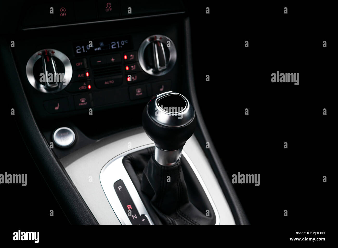 Automatic gear hi-res stock photography and images - Alamy