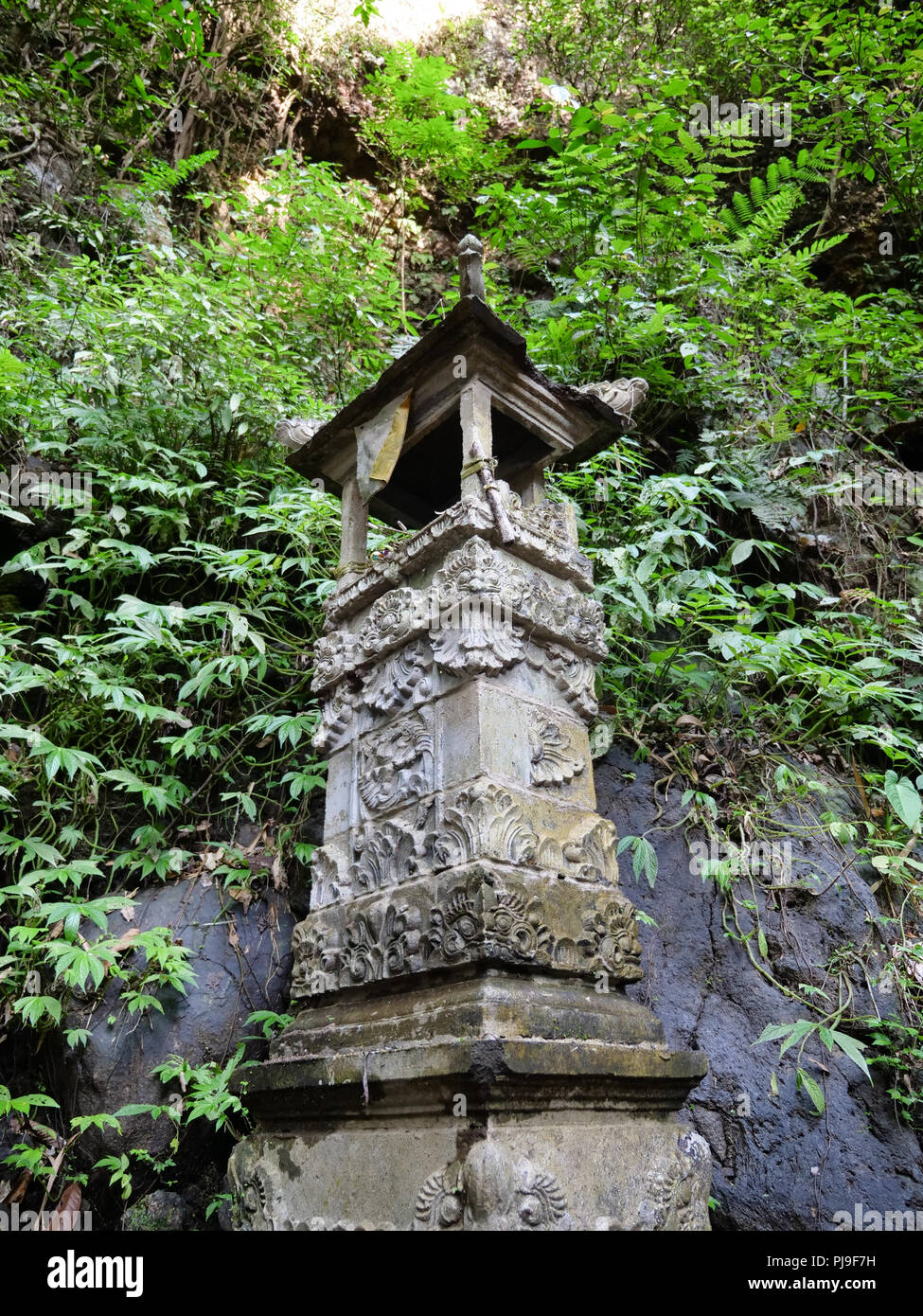 Sacrifice oblation, traditional offerings for Gods in Buddhist temple ...
