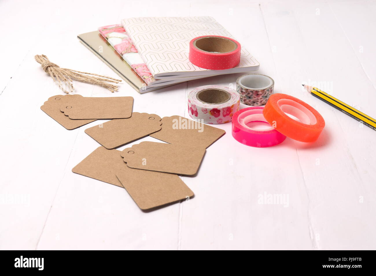 Diy paper crafts hi-res stock photography and images - Alamy
