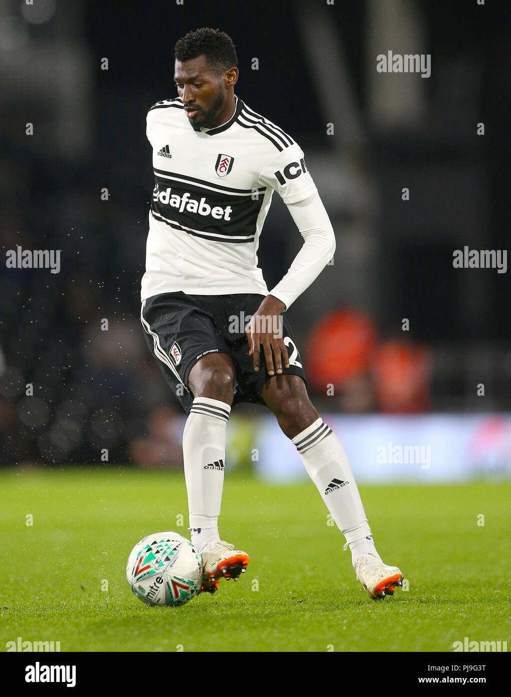 Fulham's Andre-Franck Zambo Stock Photo - Alamy