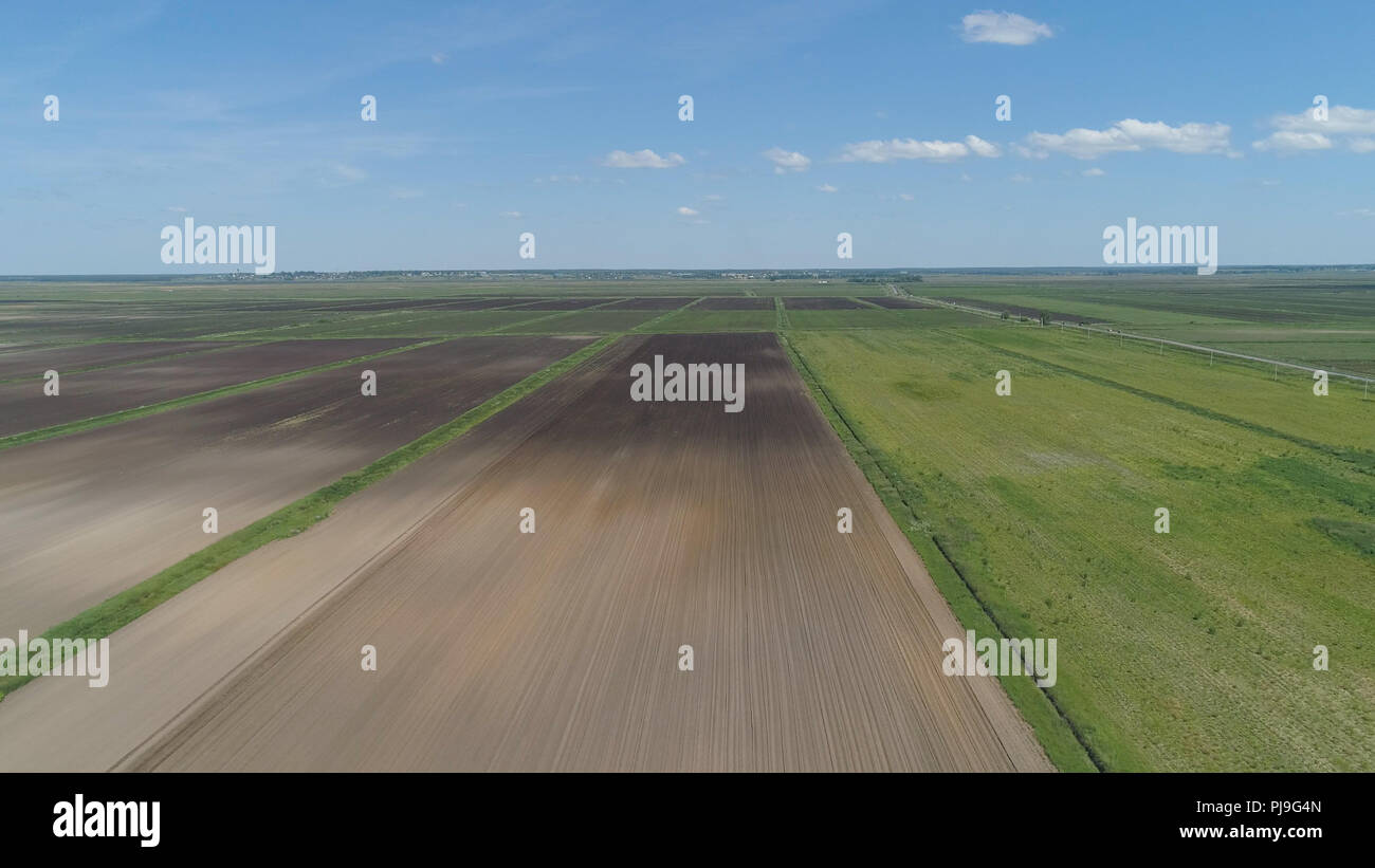 Crop rows aerial hi-res stock photography and images - Alamy