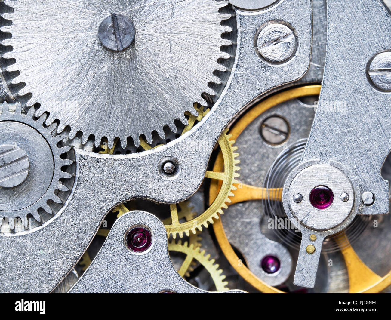 mechanism of retro steel mechanical watch close up Stock Photo - Alamy
