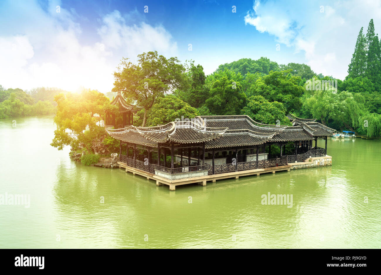Slender West Lake is a famous scenic spot in China, Yangzhou, China ...