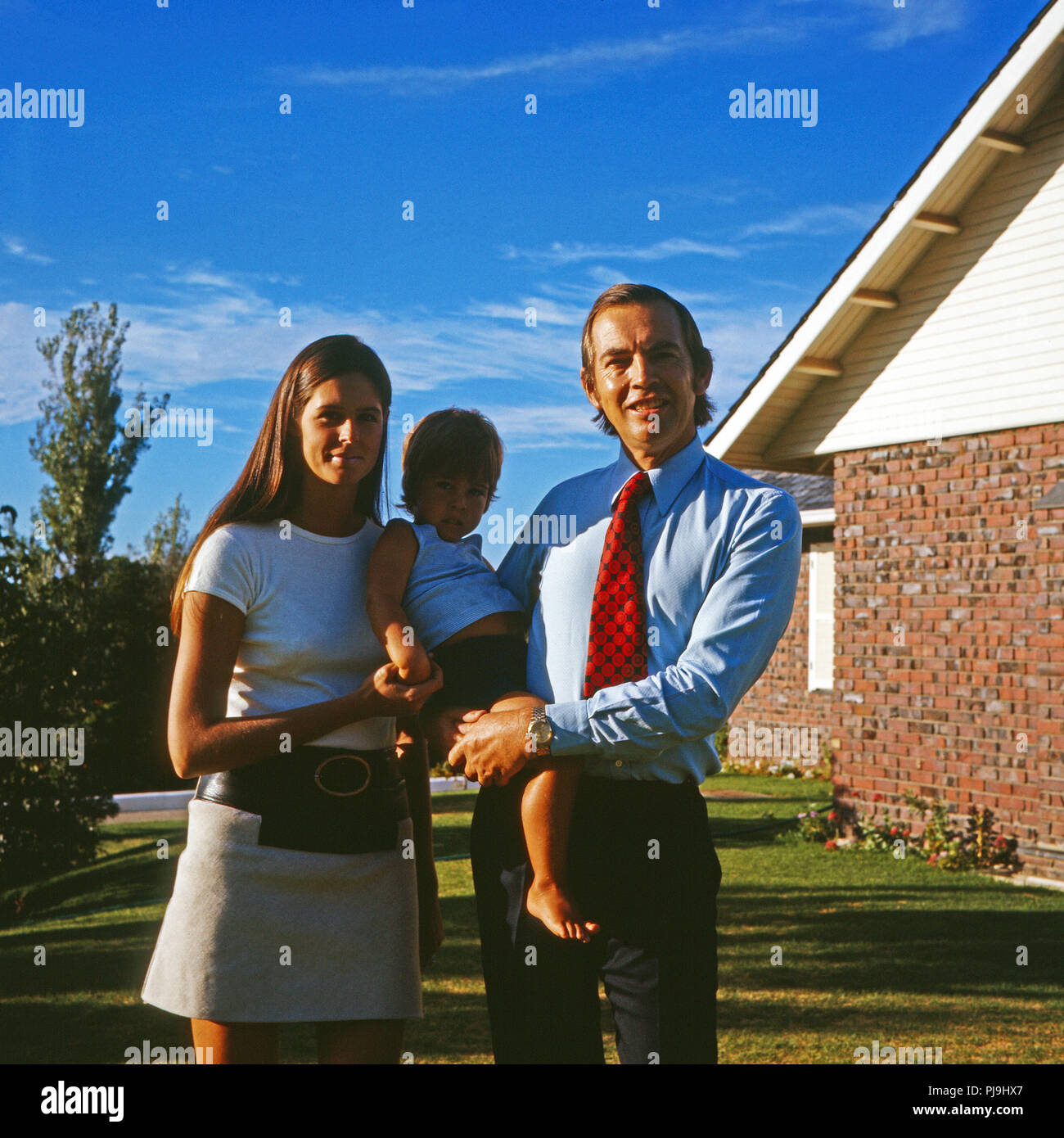 Der südafrikanische Herzchirurg Christiaan Barnad mit Ehefrau Barbara ...