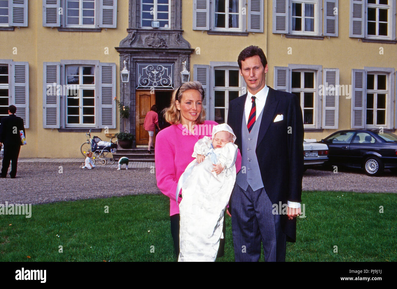 Wilhelm Albert Fürst von Urach, Graf von Württemberg mit Ehefrau Karen ...