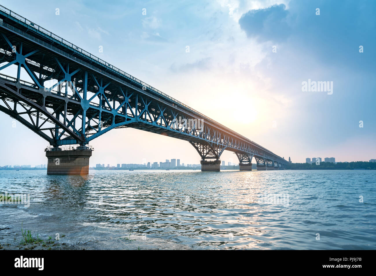 The Nanjing Yangtze River Bridge is the first bridge on the Yangtze ...