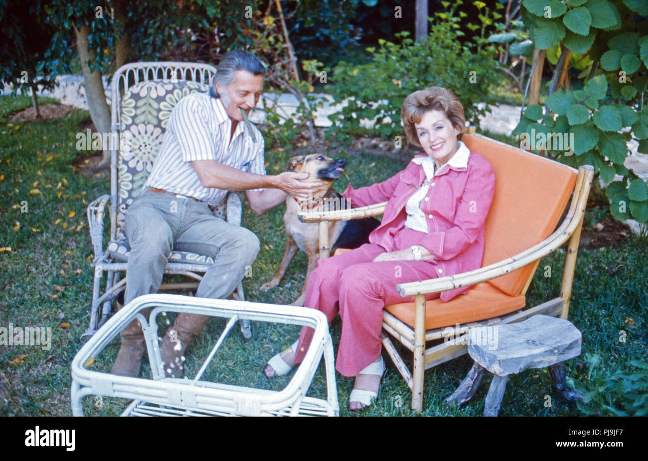 Lilli Palmer, deutsch britisch schweizerische Schauspielerin, Autorin und Malerin, mit Ehemann ...