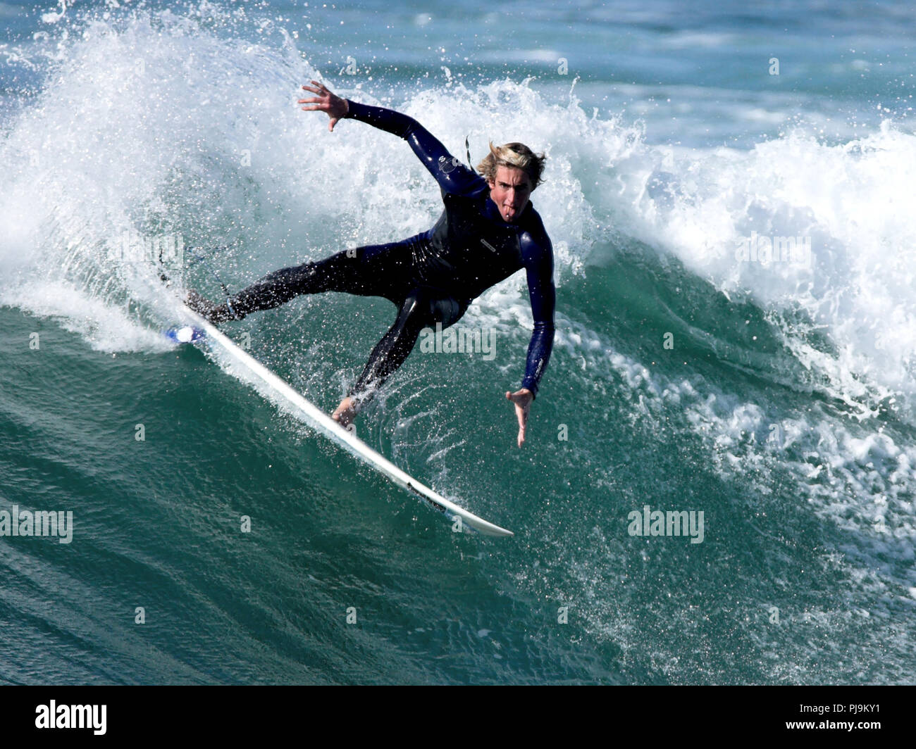 Powerfull surfer hi-res stock photography and images - Alamy