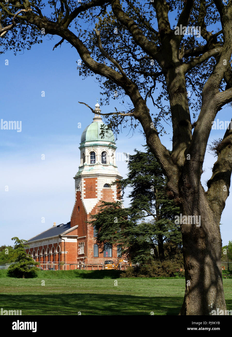 Renovations at Netley Hospital Chapel at Royal Victoria Country Park ...