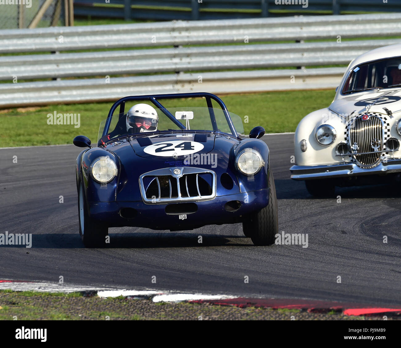 Bob Lines, MG A Roadster, Jack Fairman Cup, Jaguar XK Challenge ...