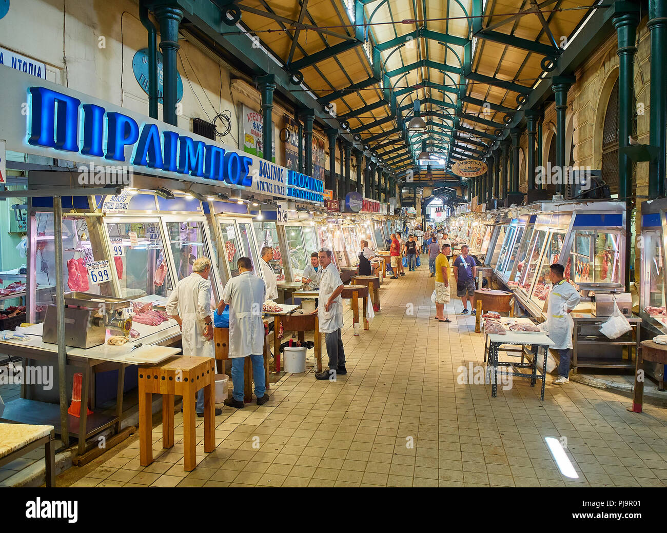 Antique stalls in european market hi-res stock photography and images ...