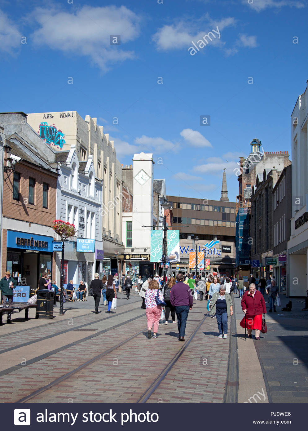 Dundee Shopping Stock Photos & Dundee Shopping Stock Images - Alamy