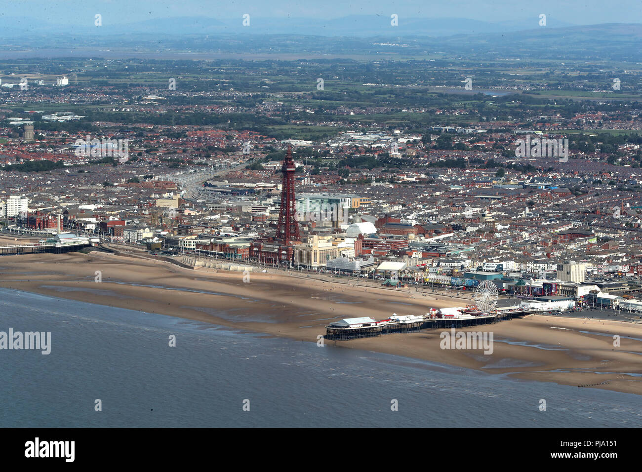 Blackpool Tower Aerial Stock Photos & Blackpool Tower Aerial Stock ...