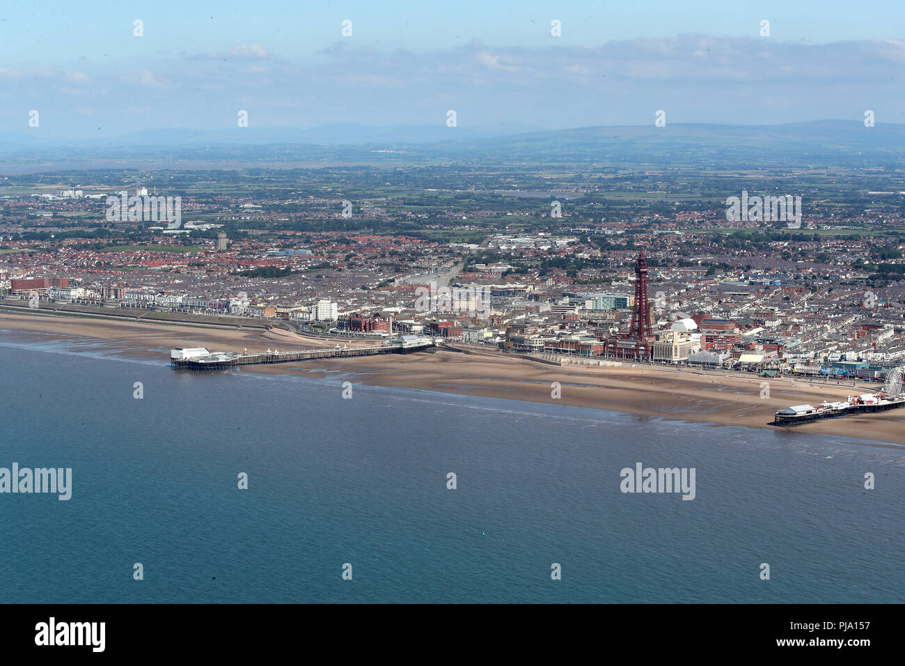 An aerial view of Blackpool Tower and beach Stock Photo - Alamy