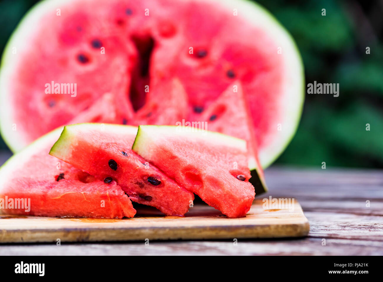Board half fresh watermelon hi-res stock photography and images - Alamy