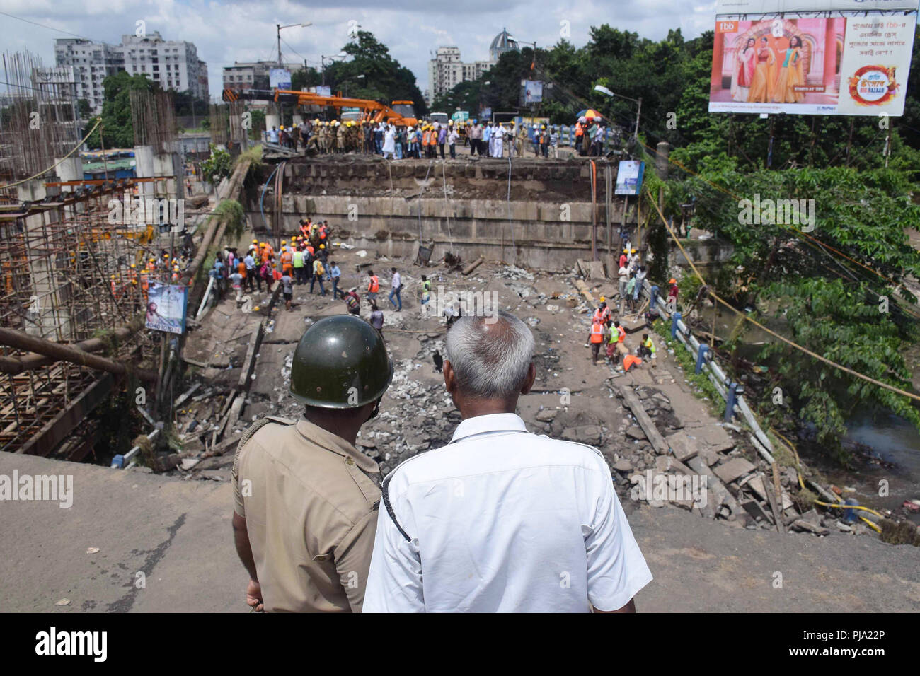 Majerhat bridges hi-res stock photography and images - Alamy