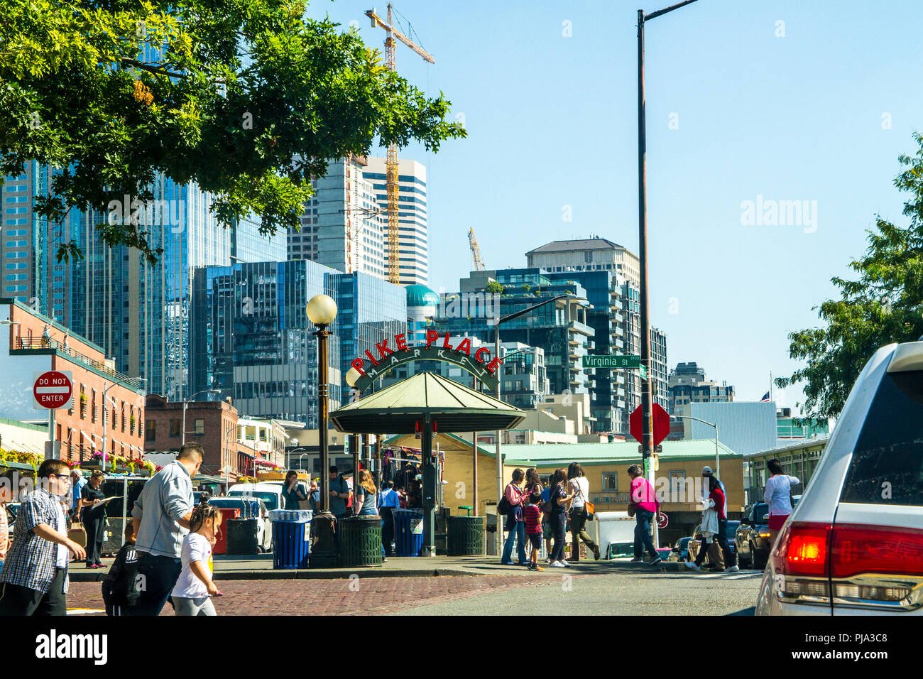 Seattle bus stop hi-res stock photography and images - Alamy