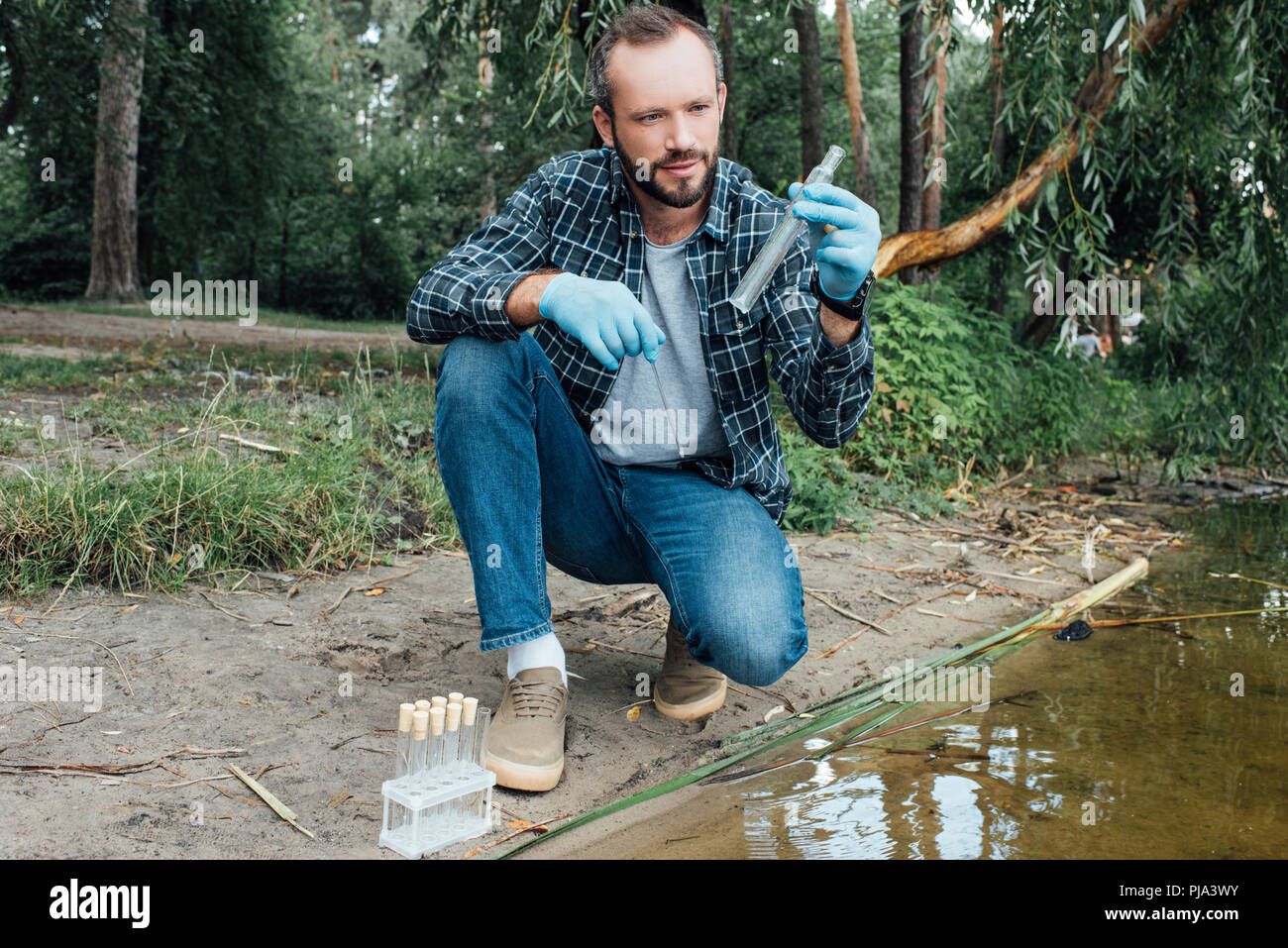 Scientist water sample hi-res stock photography and images - Alamy