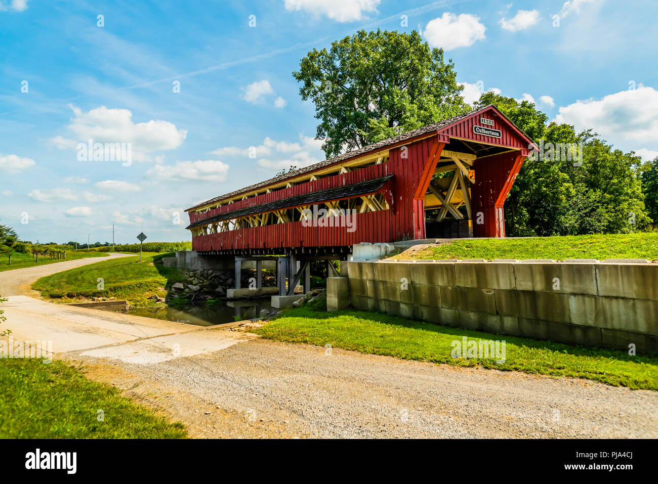 Inverted Truss Bridge High Resolution Stock Photography and Images - Alamy