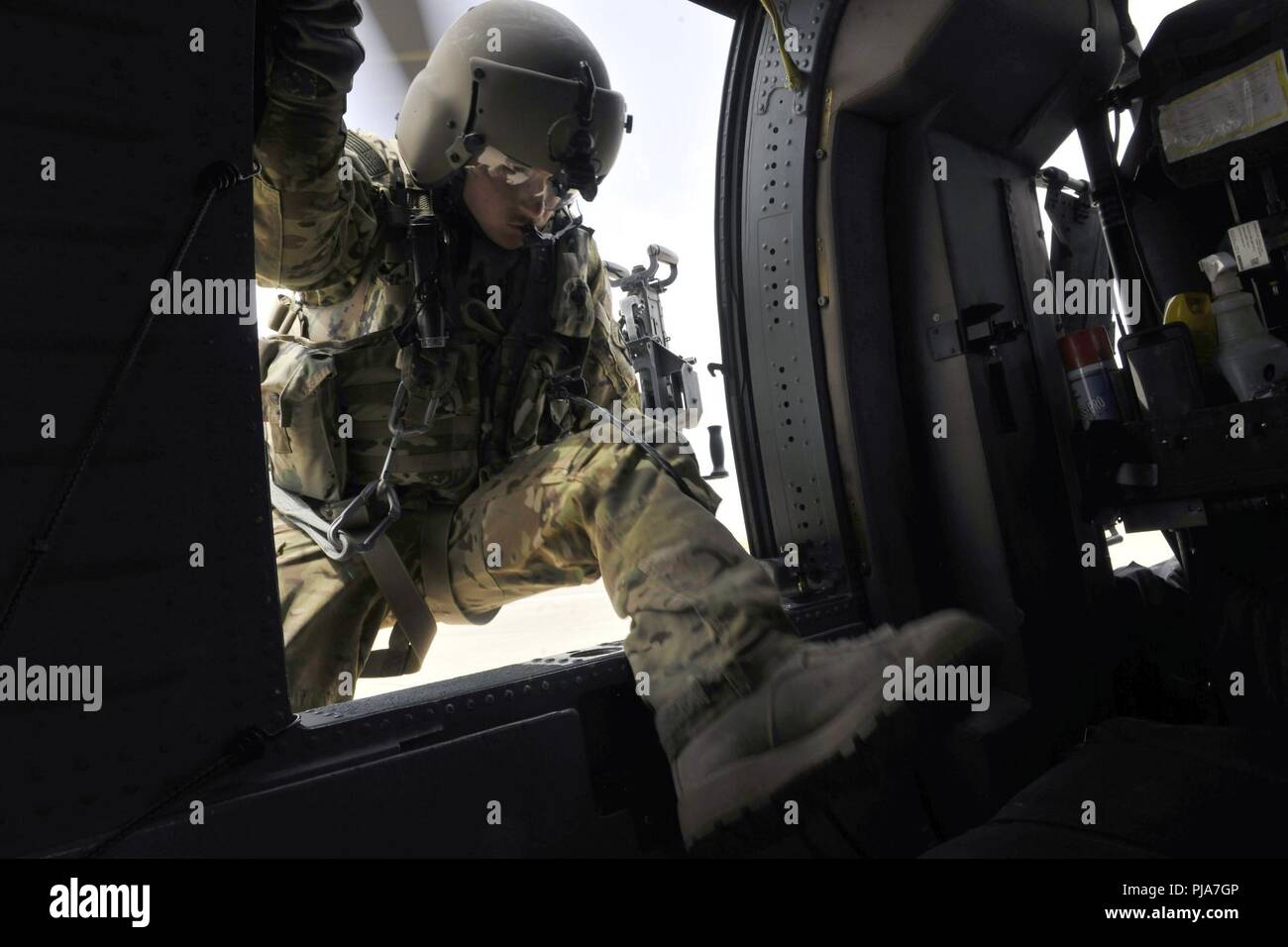 Aerial gunner hi-res stock photography and images - Alamy