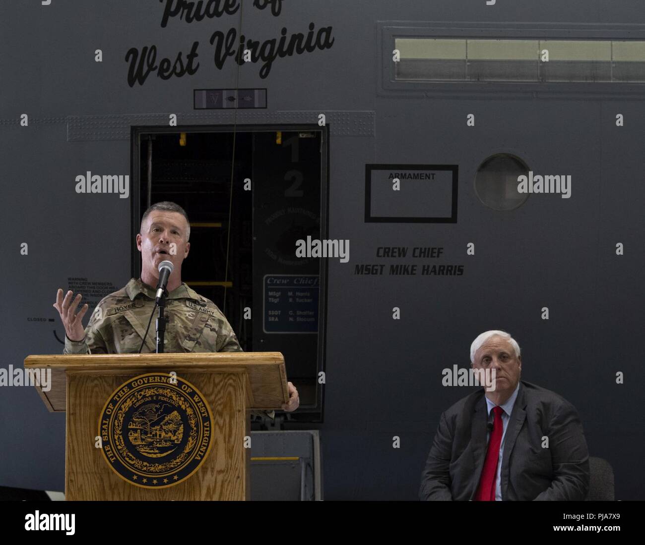 Maj gen james hoyer hi-res stock photography and images - Alamy