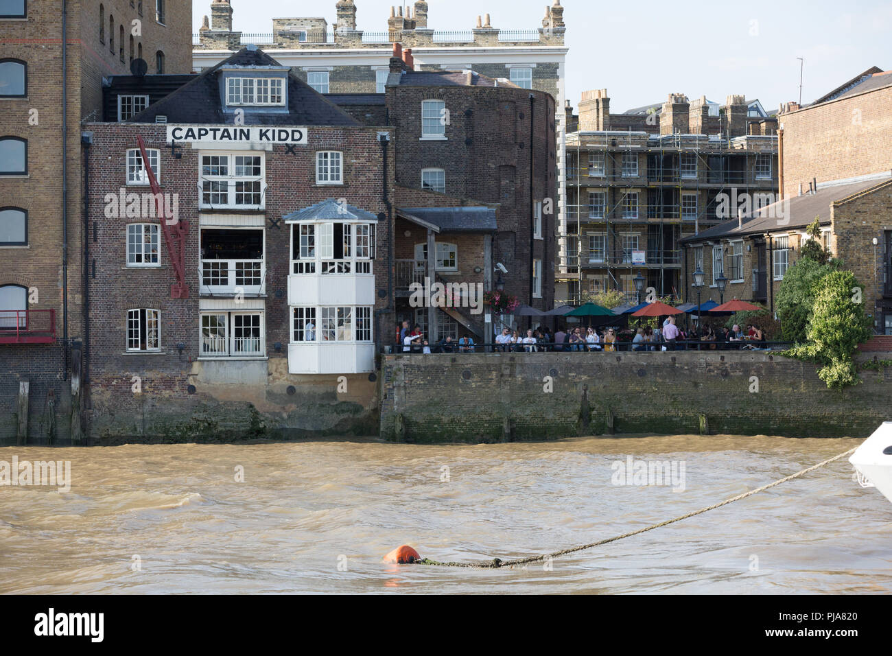 Captain kidd pub london hi-res stock photography and images - Alamy