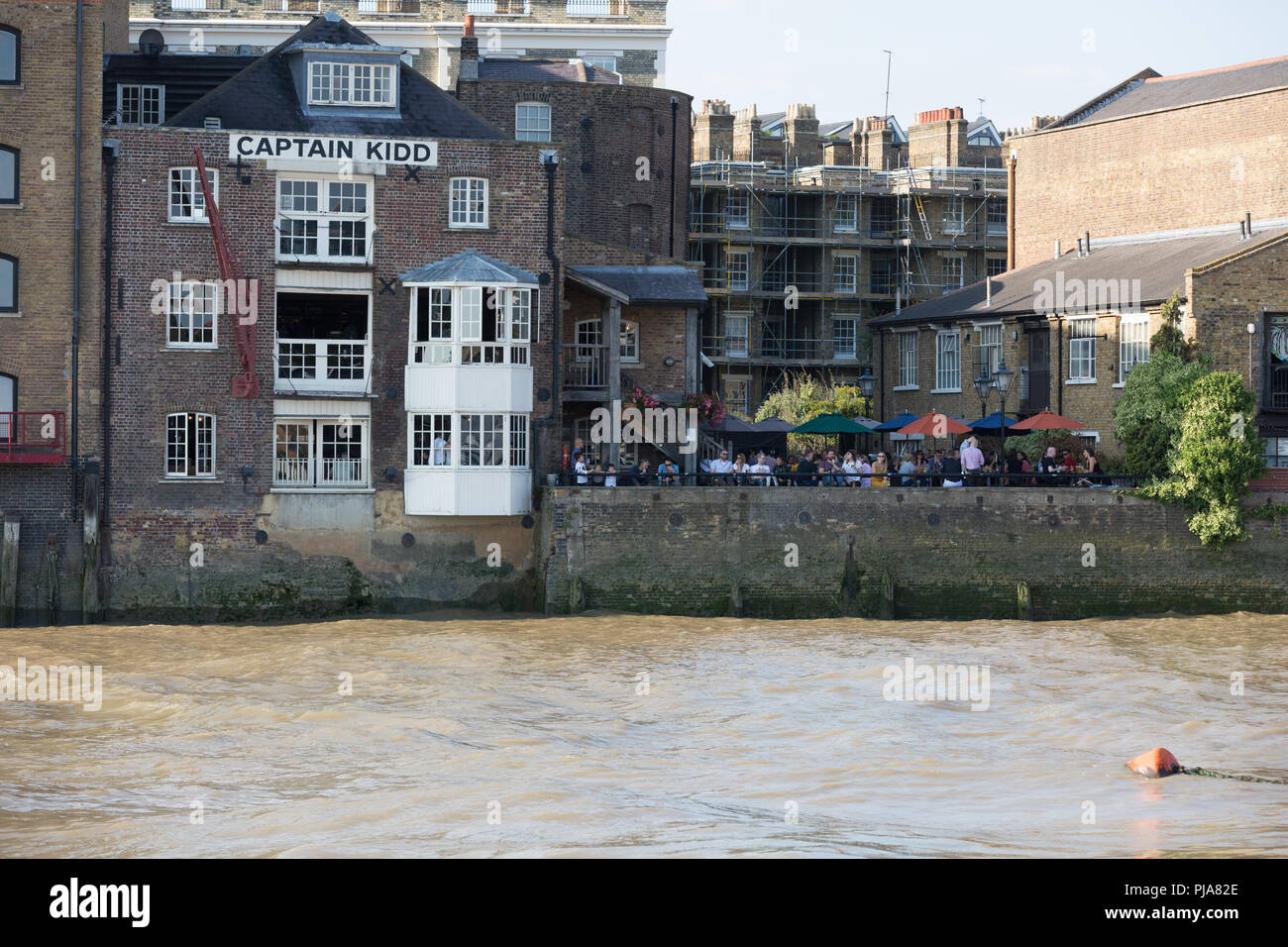 Captain kidd pub london hi-res stock photography and images - Alamy
